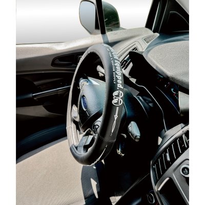 MOONEYES Japan (English Edition) Specialty Equipment - Custom Parts and ...